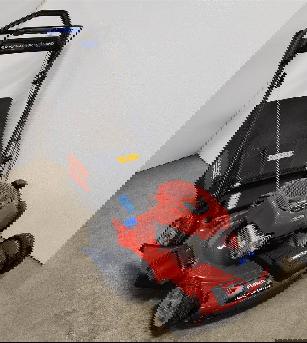 Toro Recycler 22" Awd Lawn Mower Auction