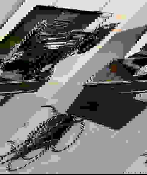 Singer Feather Lite Sewing Machine Auction