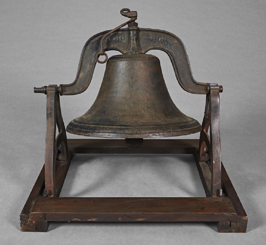 Antique Cast Iron Plantation Bell , the bell and yoke