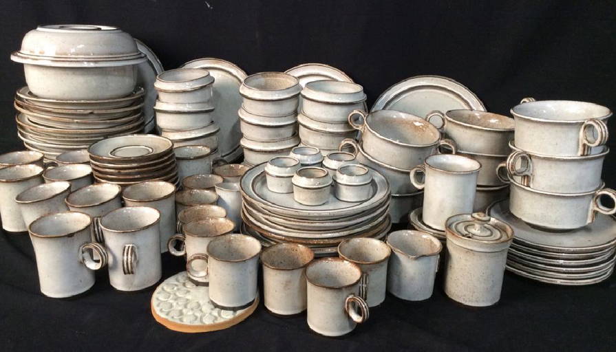 Stogo 100 Pieces Stoneware Place Setting, Denmark
