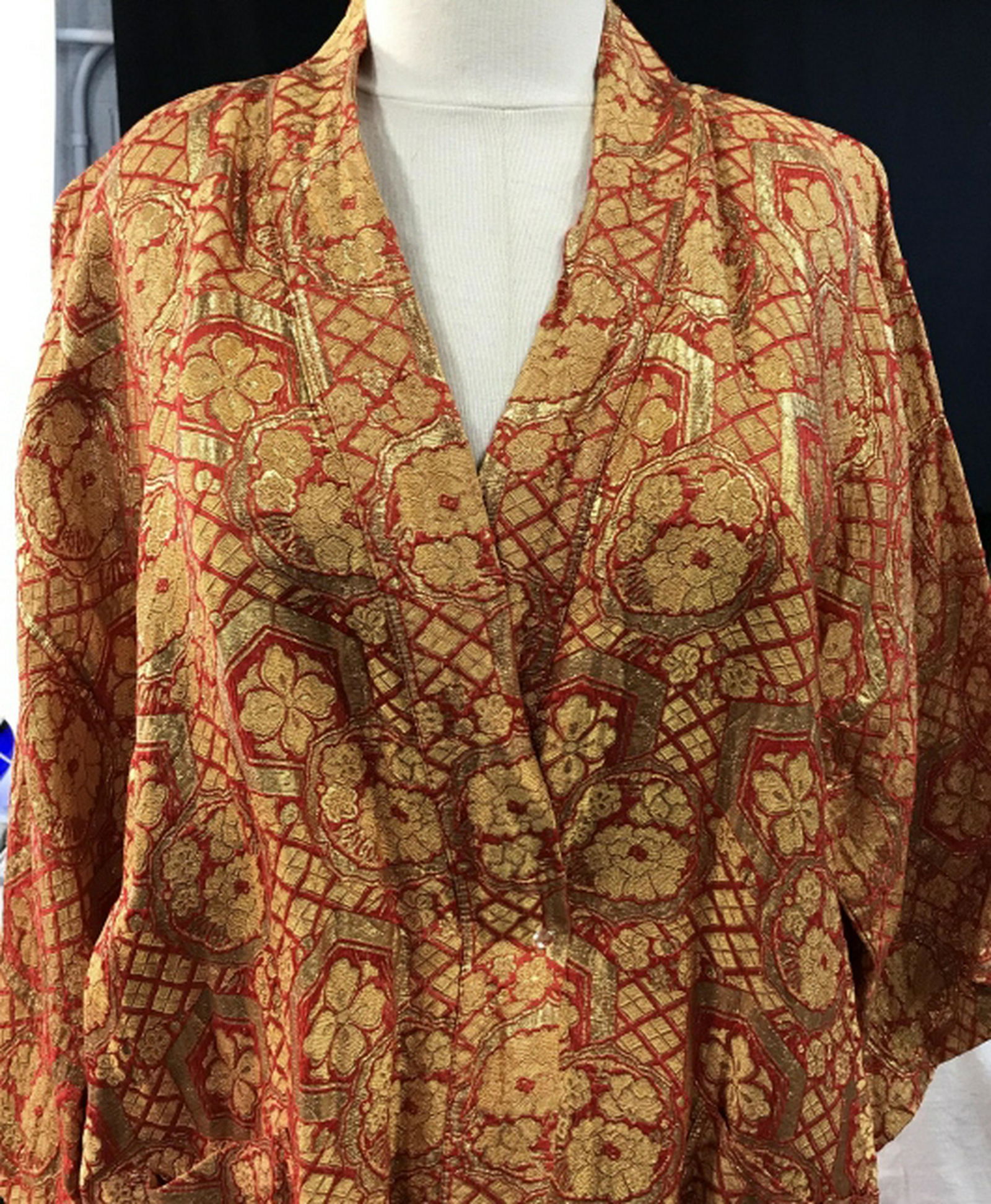 Vintage Japanese Robe In Red & Gold Made In Japan. Size