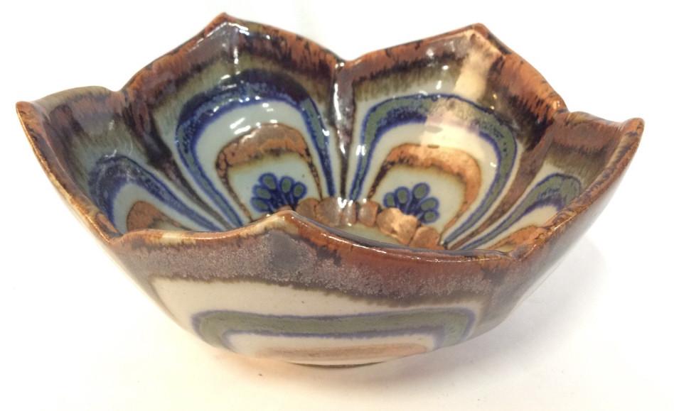 Signed Erandi Tonaia Pottery Bowl, Mexico - Nov 06, 2019 | The Benefit ...