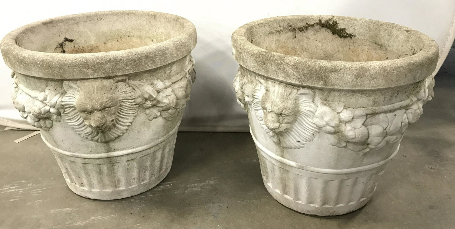 Pair Grand Lion Henri Studios Planters