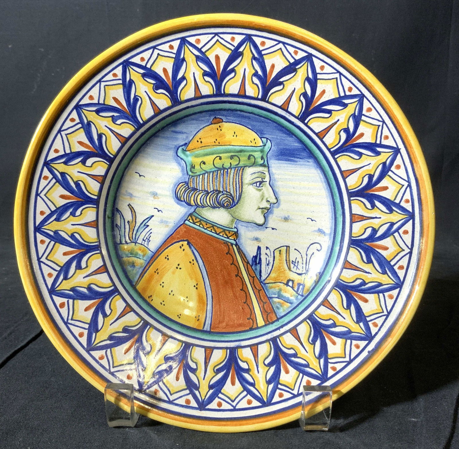 DERUTA Dipinto A Mano Porcelain Plate - Jan 20, 2021 | The Benefit Shop ...