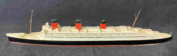 Ss Queen Mary Model Ship