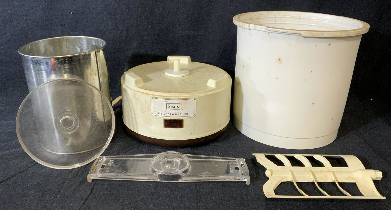 Vintage SEARS Ice Cream Machine | Barnebys