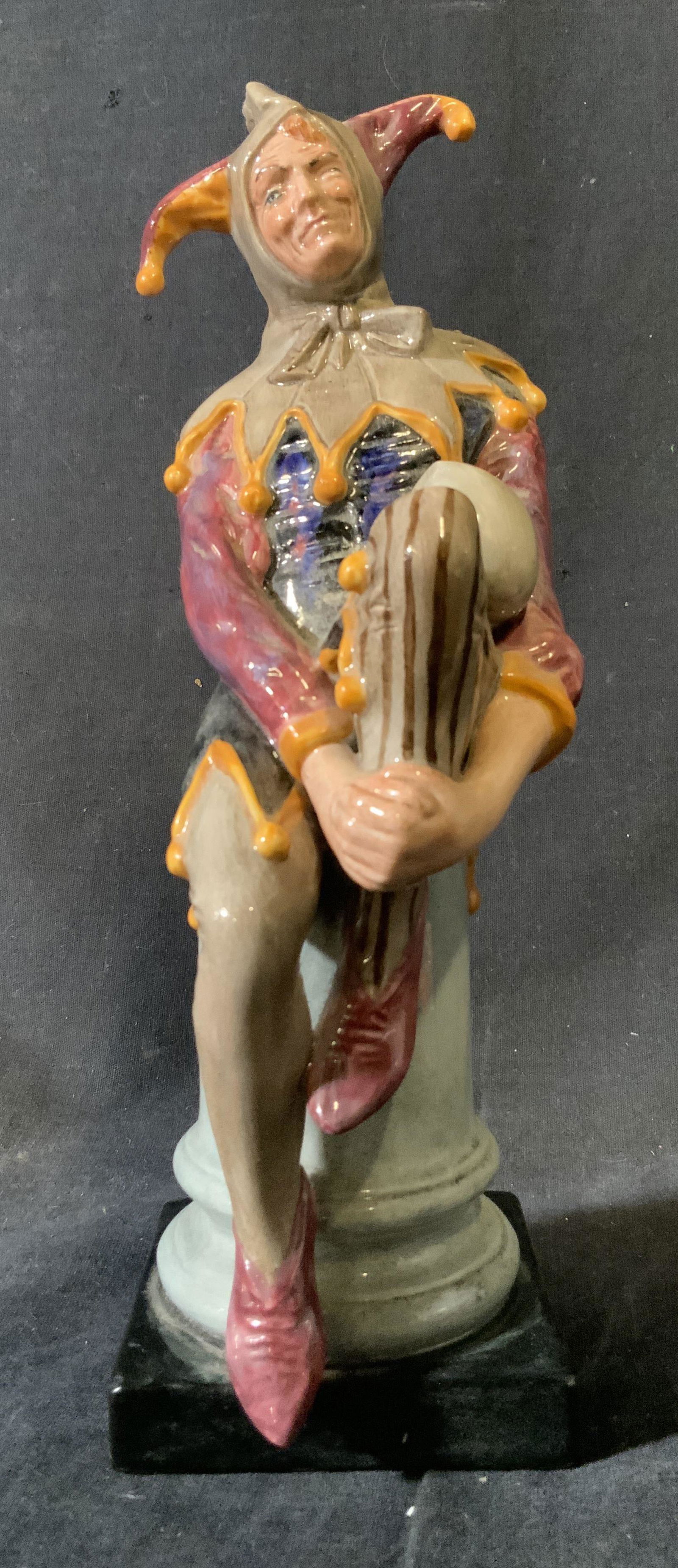 ROYAL DOULTON Ceramic Jester Statue | Barnebys