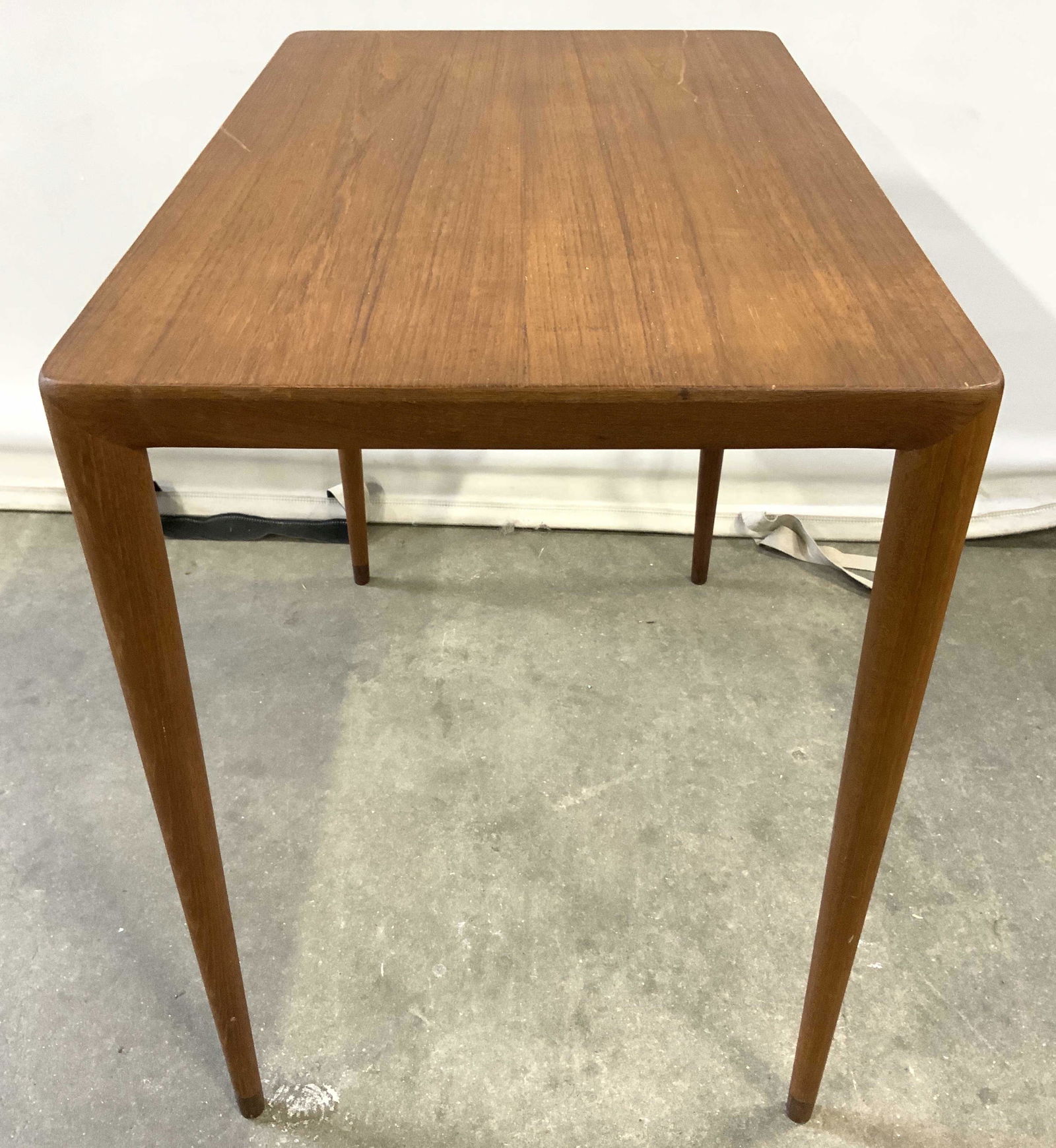 Mid Century Modern Tapered Leg Wood Side Table