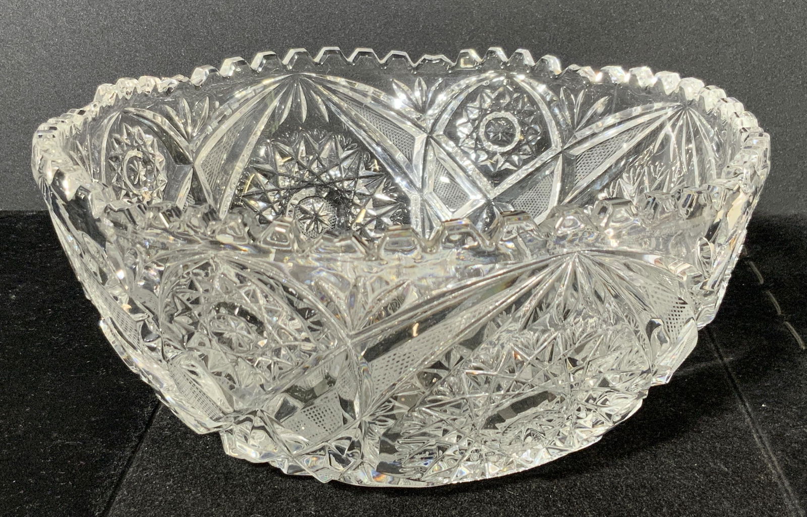 Vintage Cut Crystal Sawtooth Rim Bowl | Barnebys