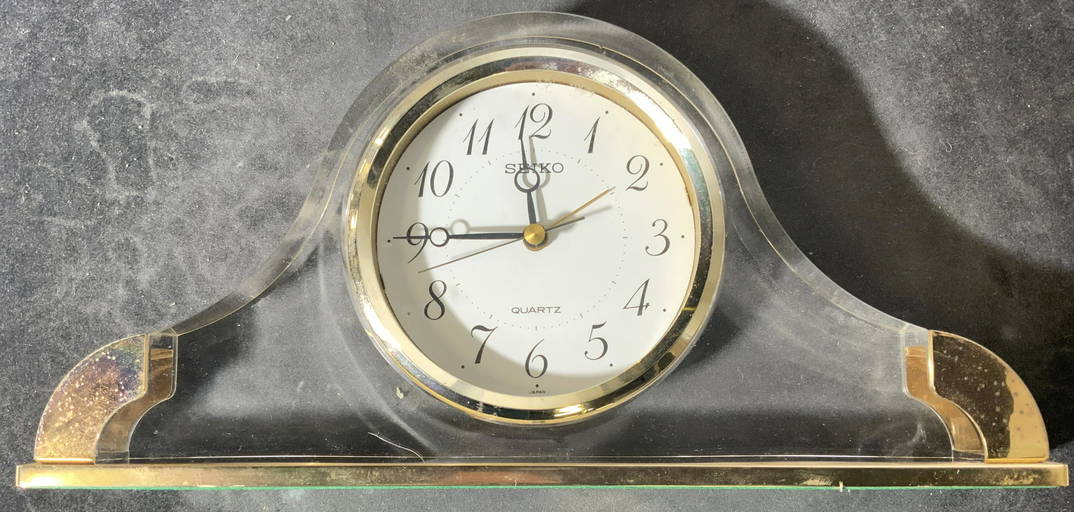 Seiko Mantel Clock W Lucite & Metal Body