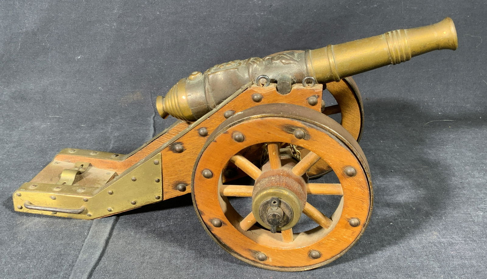 Vintage Metal & Wood Cannon Model Collectible | Barnebys