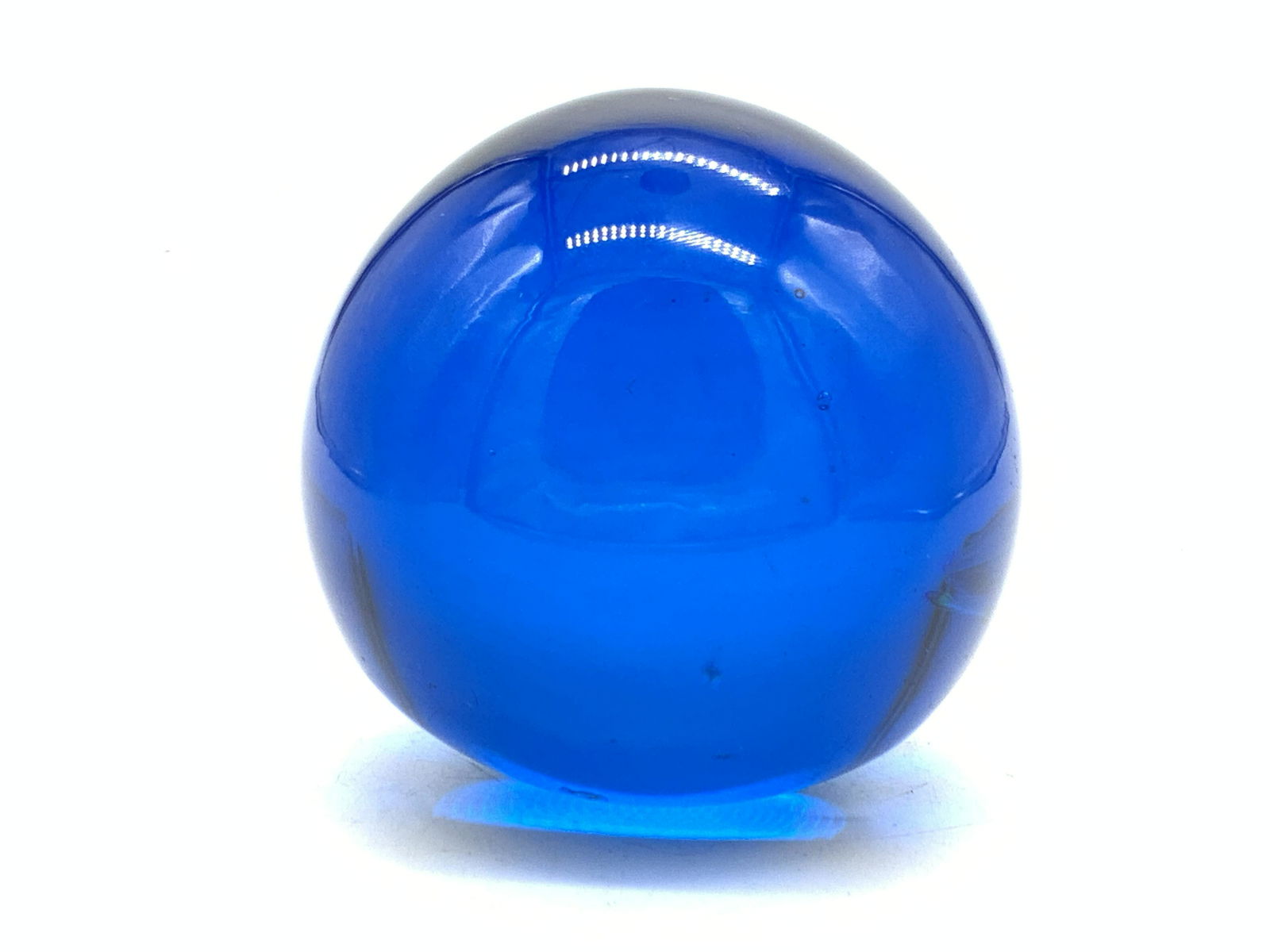 Cerulean Glass Display Orb (#0004) on May 04, 2022 | The Benefit Shop ...