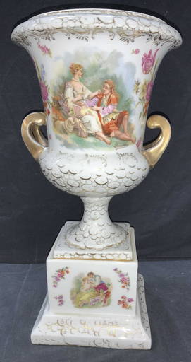 F Boucher Schierholz Porcelain Urn, Germany