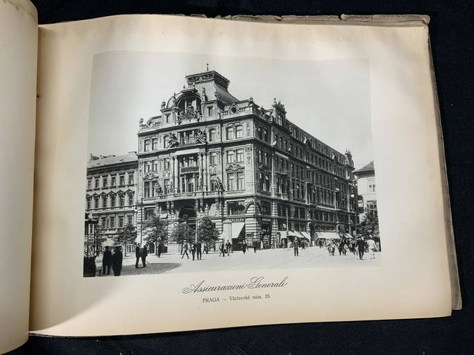 Assicurazioni Generali Italian Photo Book (#0597) on Oct 26, 2022 | The ...