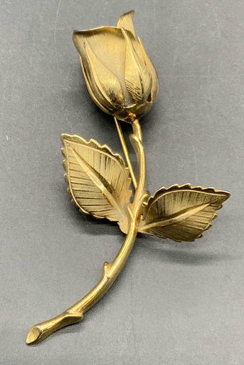 Vintage Giovanni Gold Tone Rose Brooch