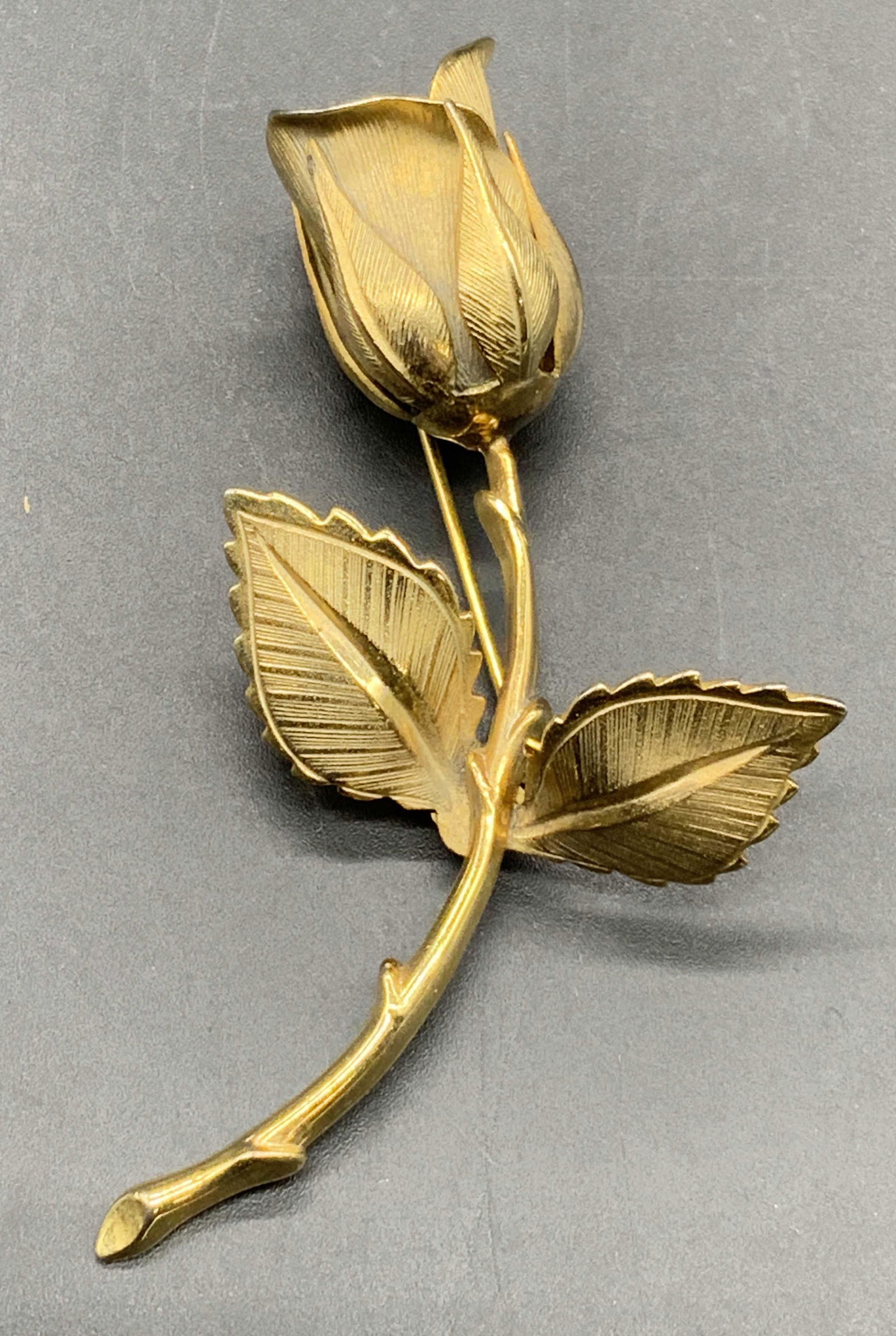 Vintage GIOVANNI Gold Tone Rose Brooch (#0658) on Jan 11, 2023 | The ...
