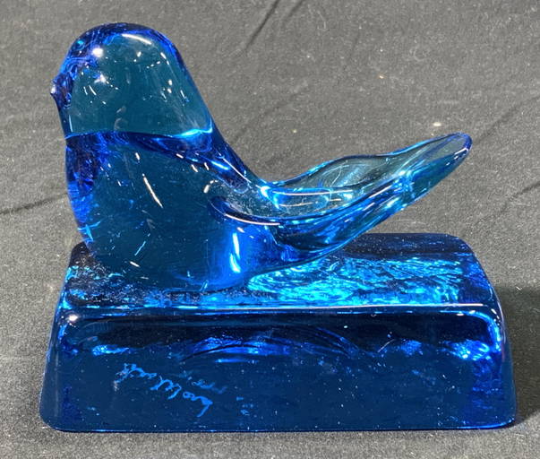 Signed Les Ward Vintage Blue Art Glass Bird