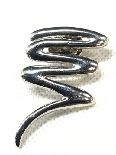 Vintage Metal Zig Zag Pin (#0606) on Feb 01, 2023 | The Benefit Shop ...