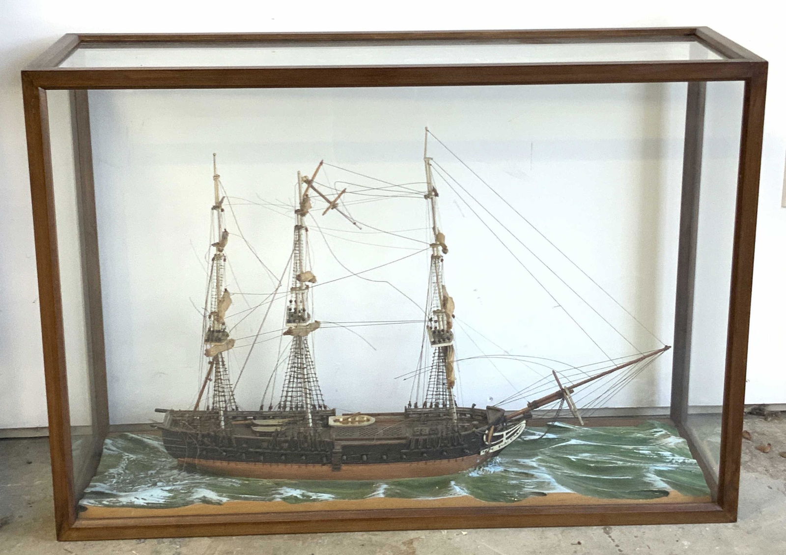 Vintage Model Ship W/ Glass Display Case