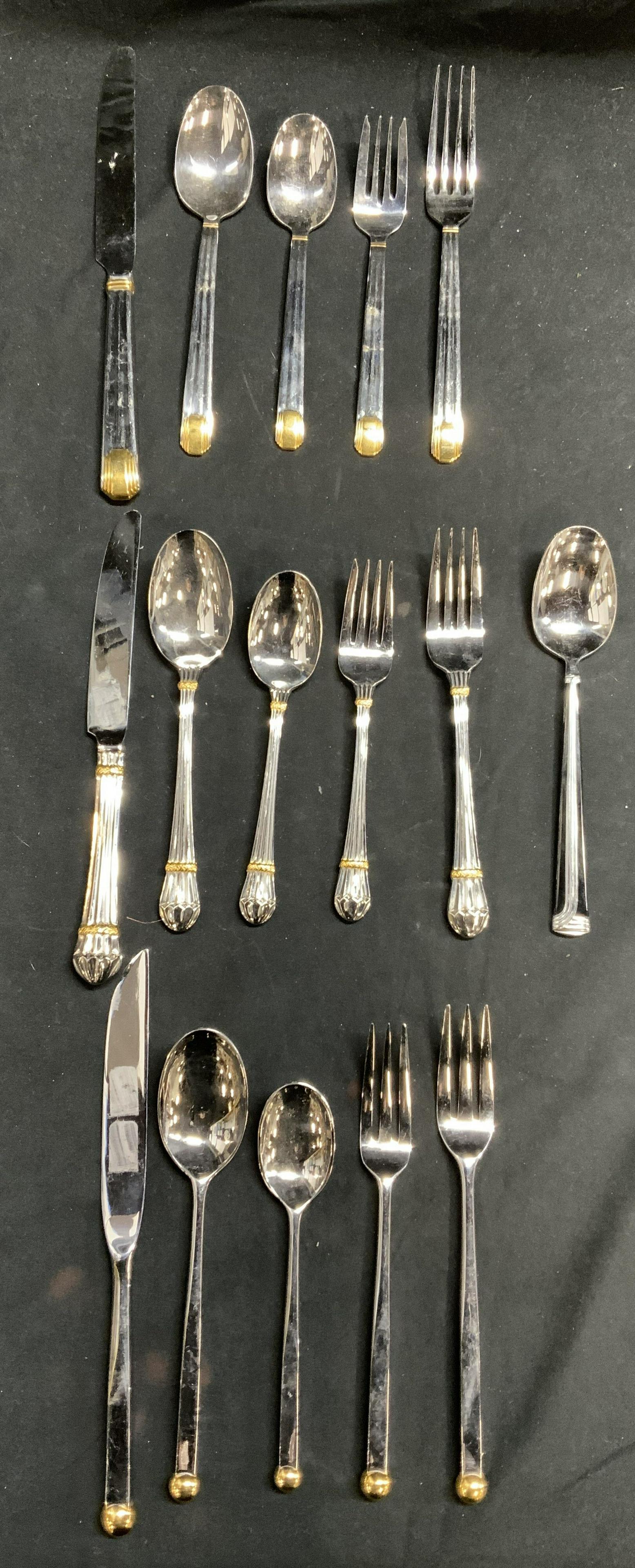 Group 16 Sasaki, Retroneu & Yamazaki Flatware