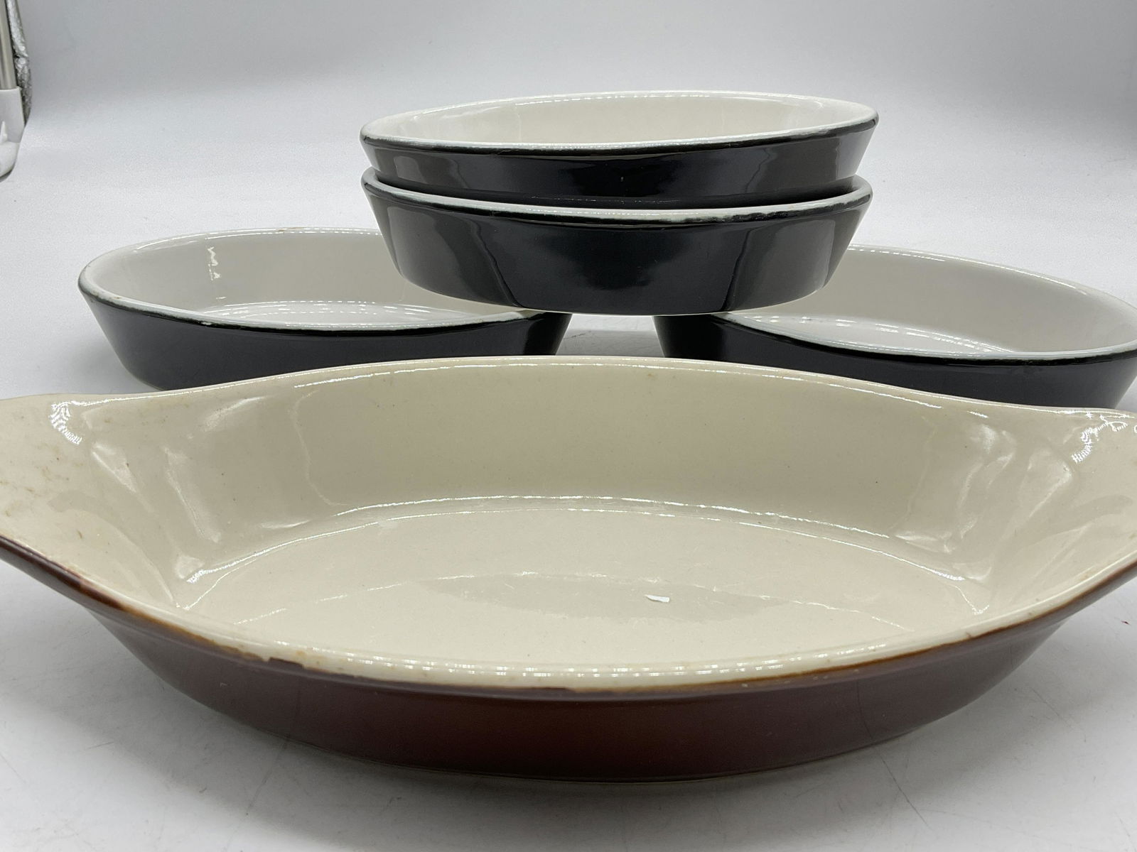 Lot 5 Ceramic Kitchen Serving Dishes Auction