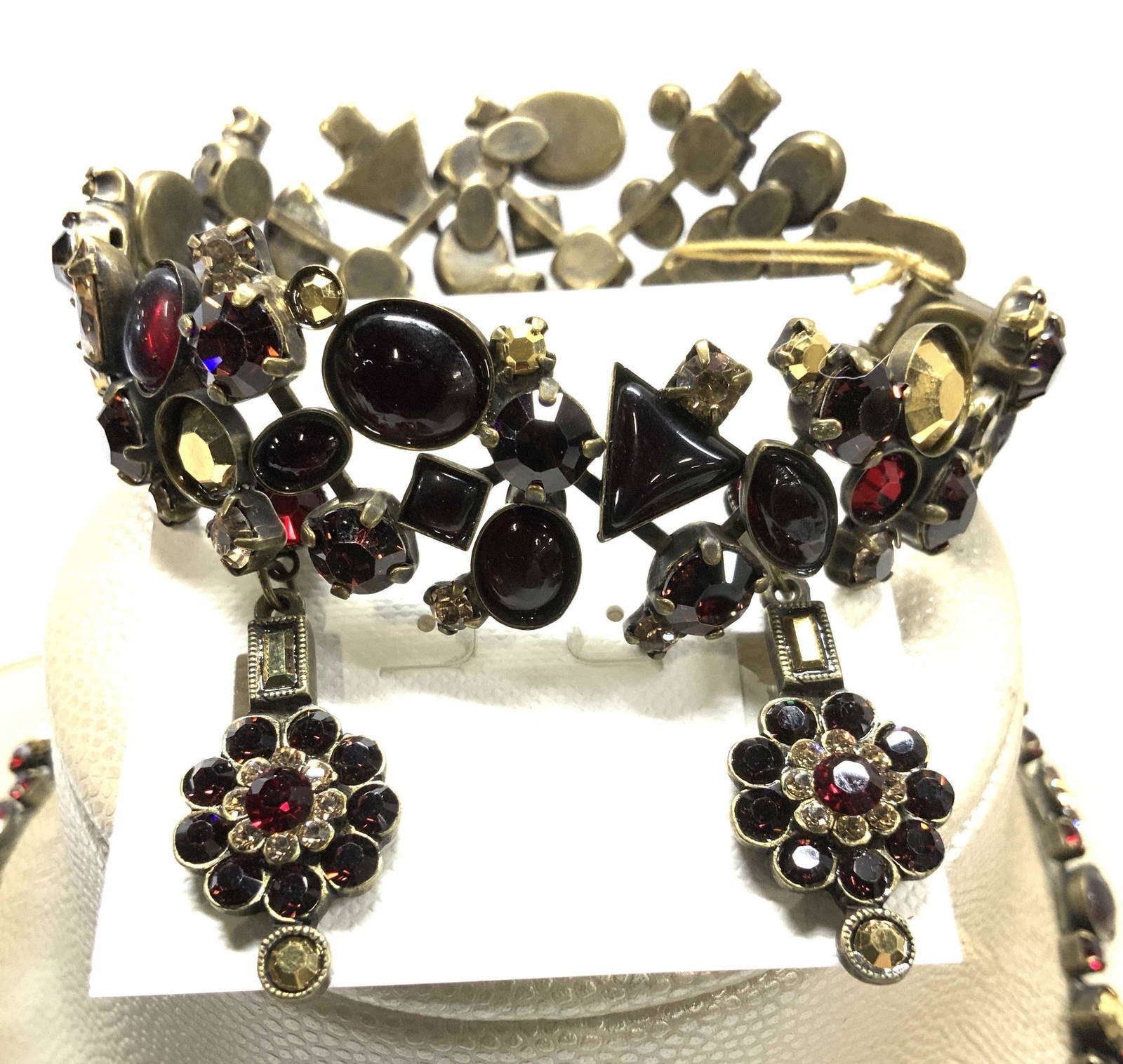 Sorrelli Red Rhinestone Jewelry Set 3, Nip Auction