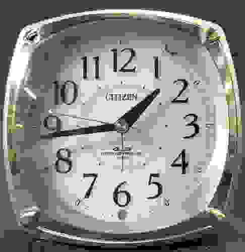Citizen Radio Controlled Alarm Clock Auction