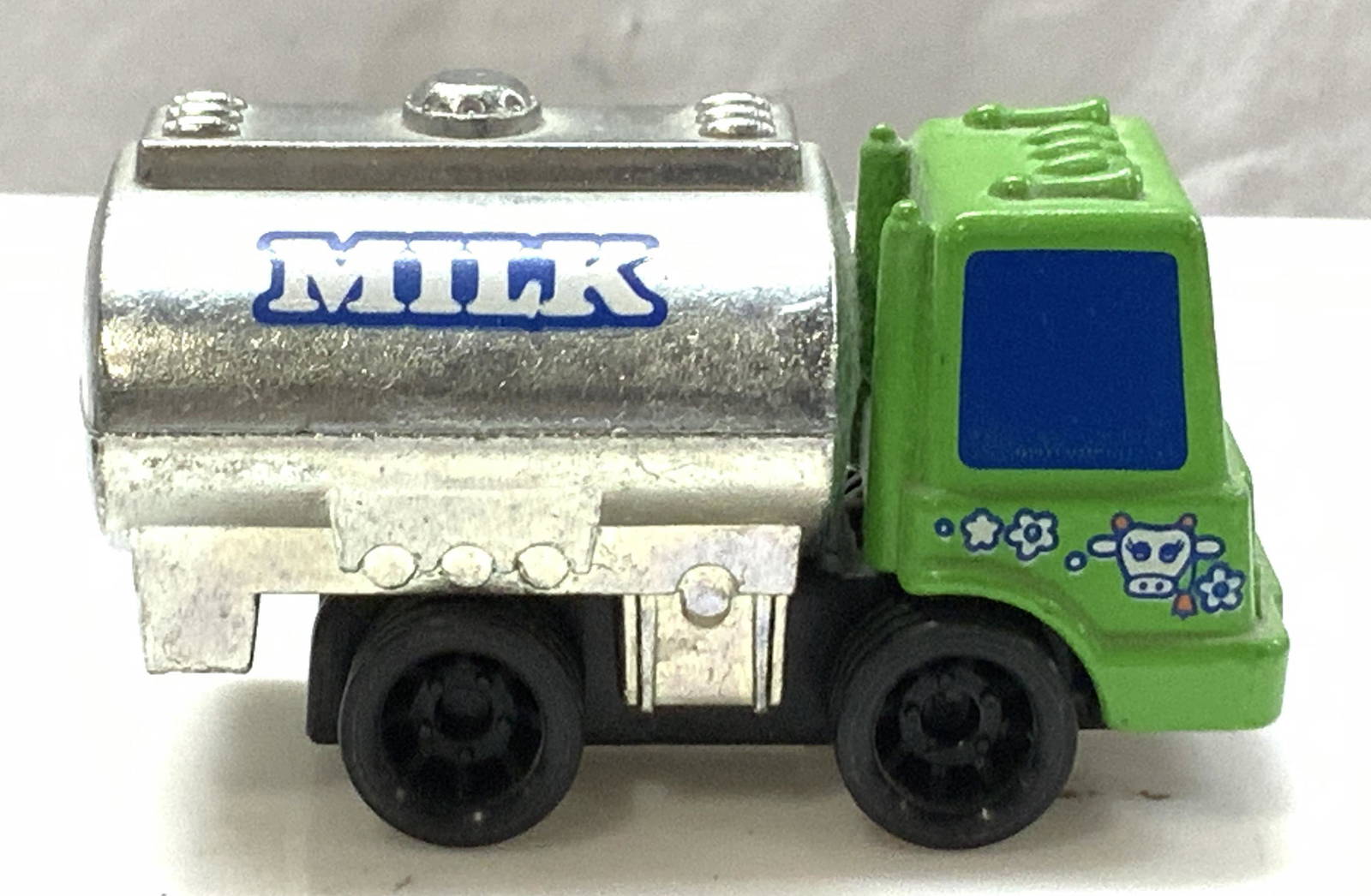 Collectible Mattel Dairy Farm Milk Truck Auction