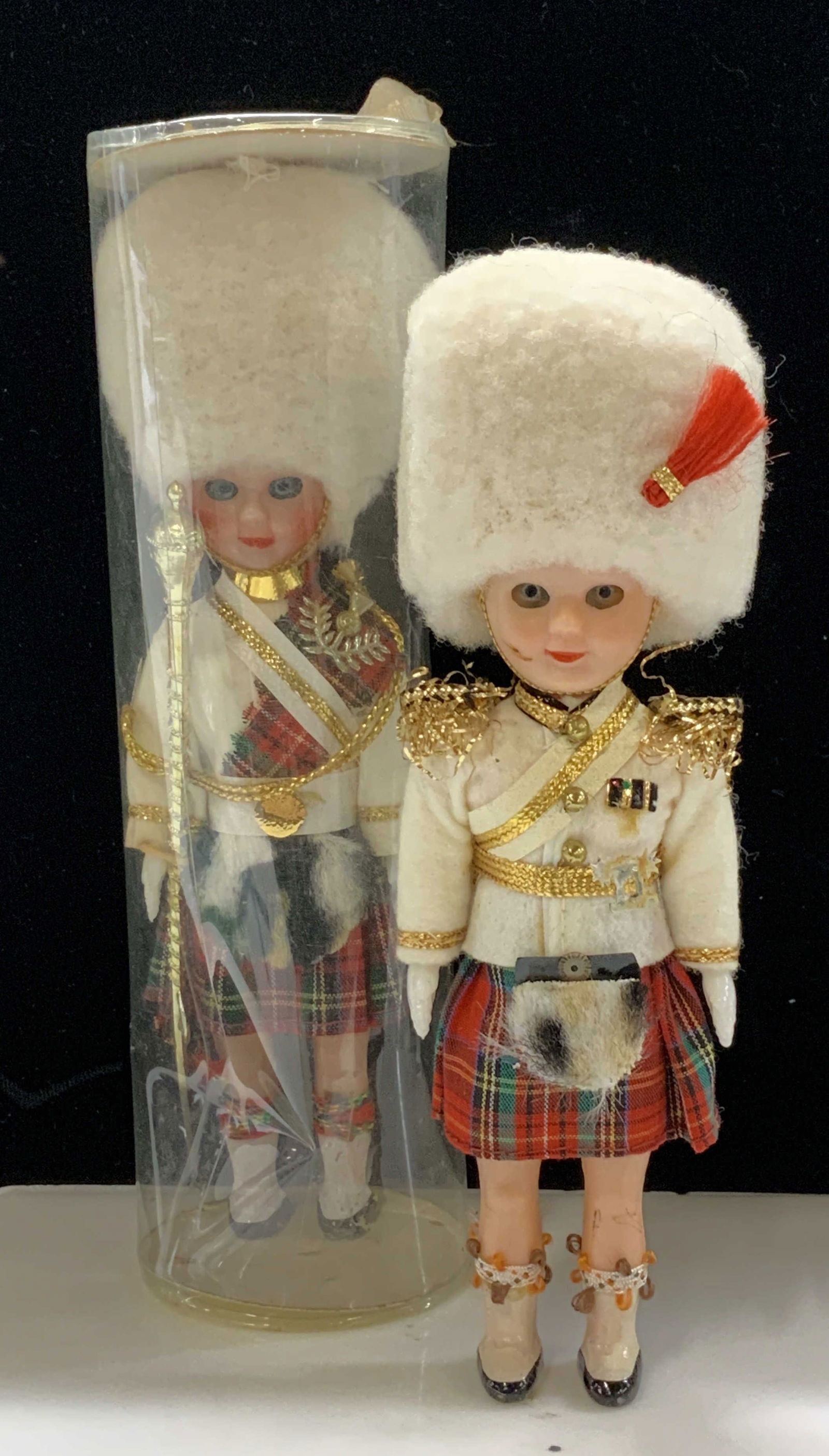 Pair Salco Scottish Guard Dolls, Org Box Auction