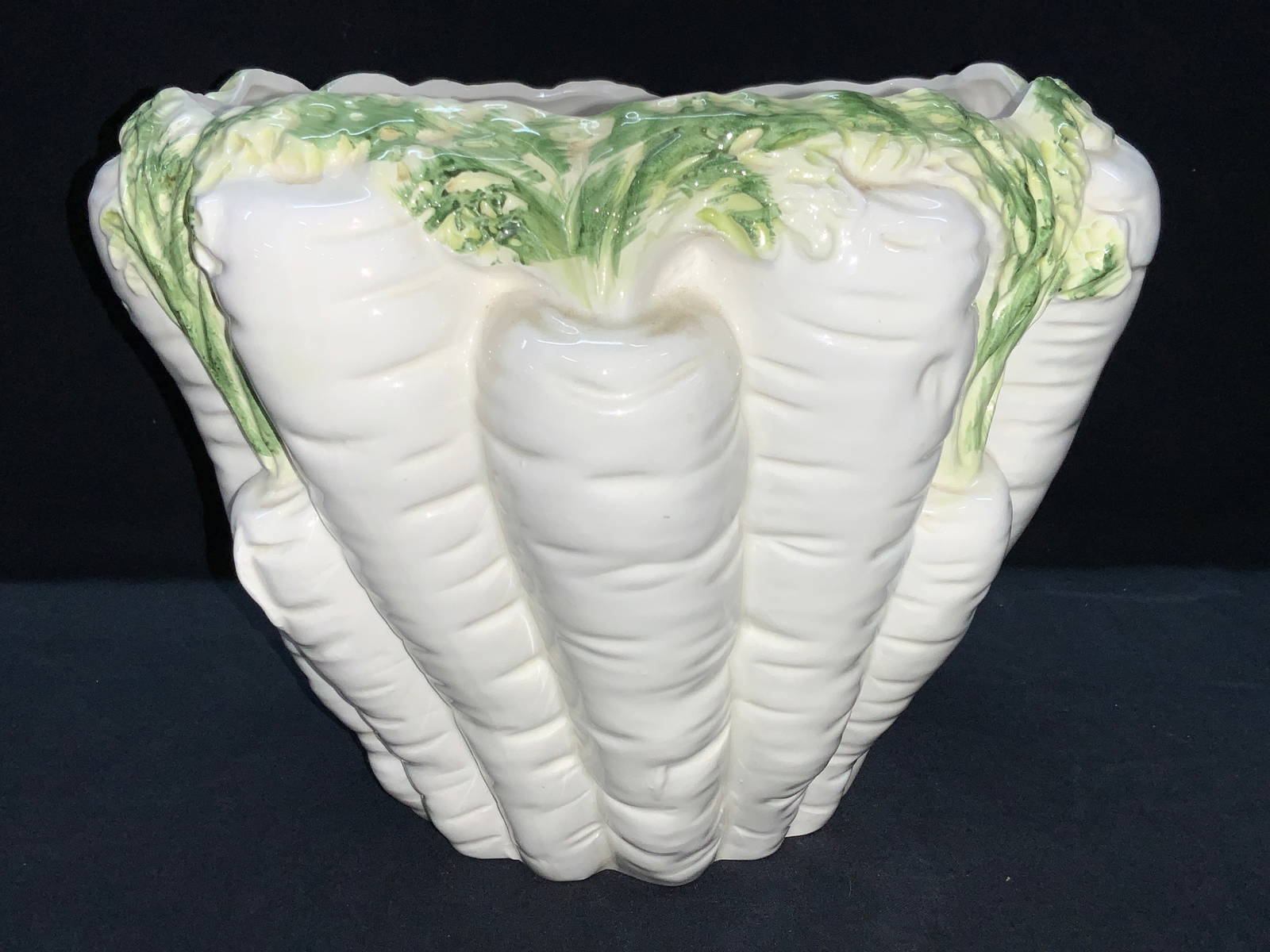 8 Inch Tall Fitz & Floyd Inc Ceramic Planter Auction