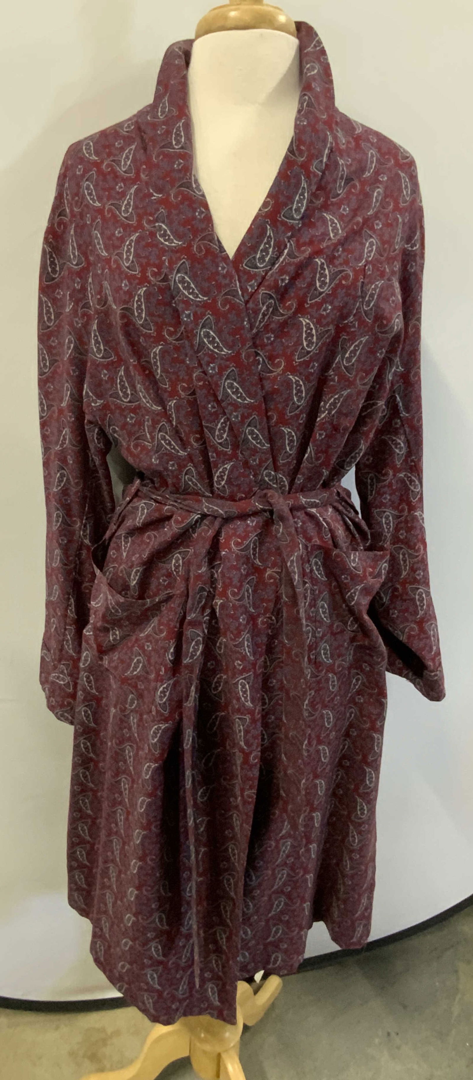Bonsoir Bergdorf Goodman Paisley Wool Robe England Auction