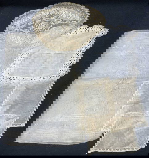 Lot 7 Antique Table Linens