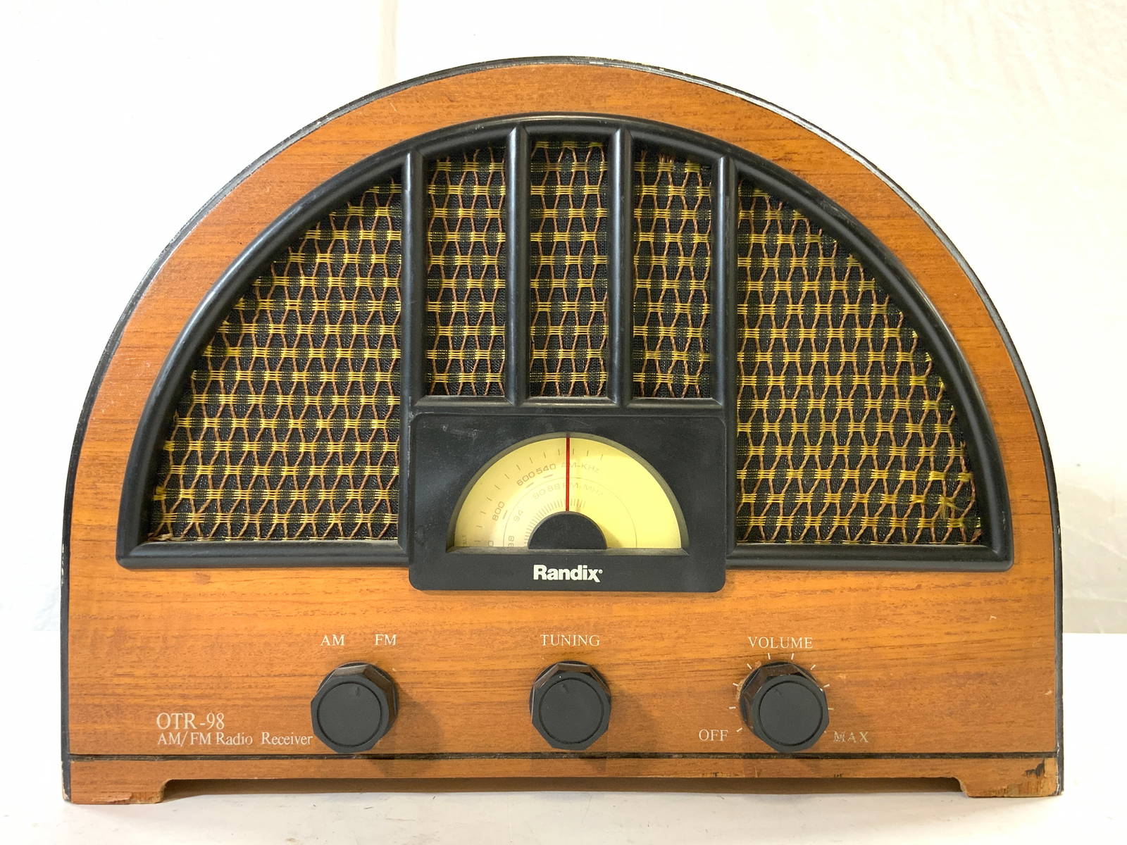 Randix Am/fm Radio Otr-98 Repro Cathedral Style Auction