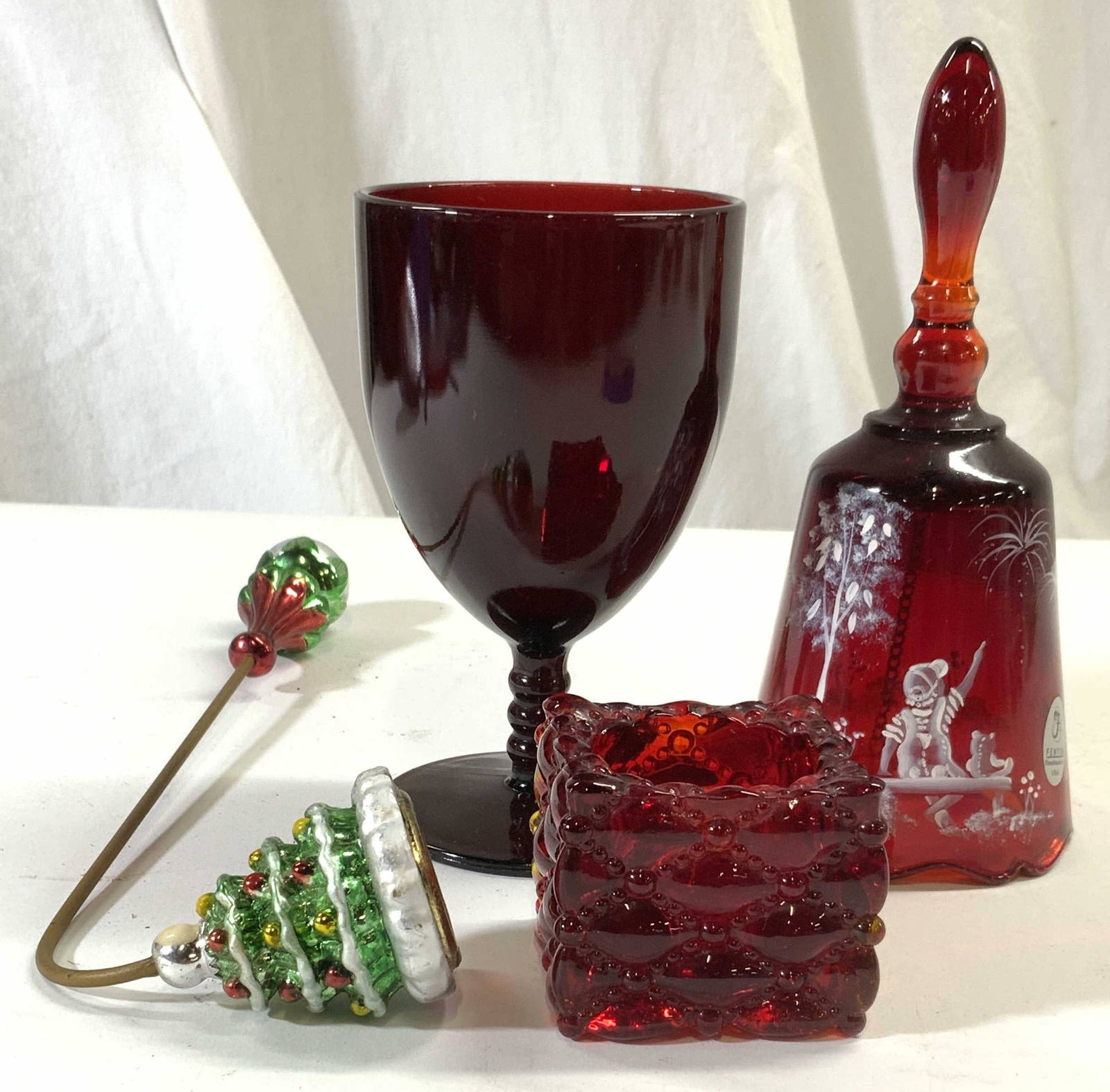 Lot 4 Cranberry Glass Holiday Glassware & Snuffer Auction