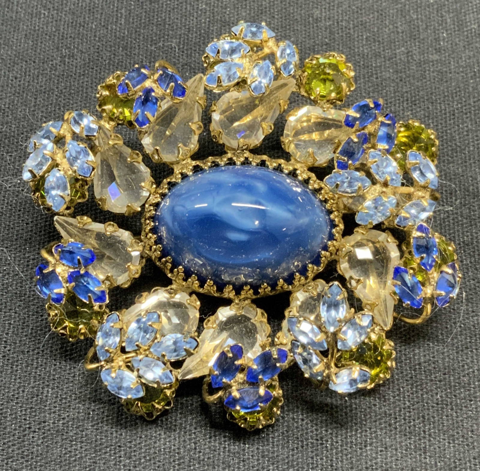 Schreiner Gold Tone Blue Crystal Brooch Auction
