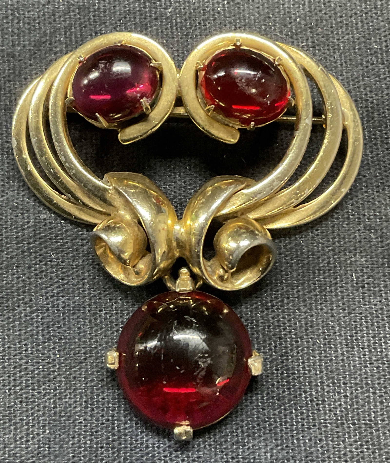 Vintage Schiaparelli Gold Tn Red Cabochon Brooch Auction