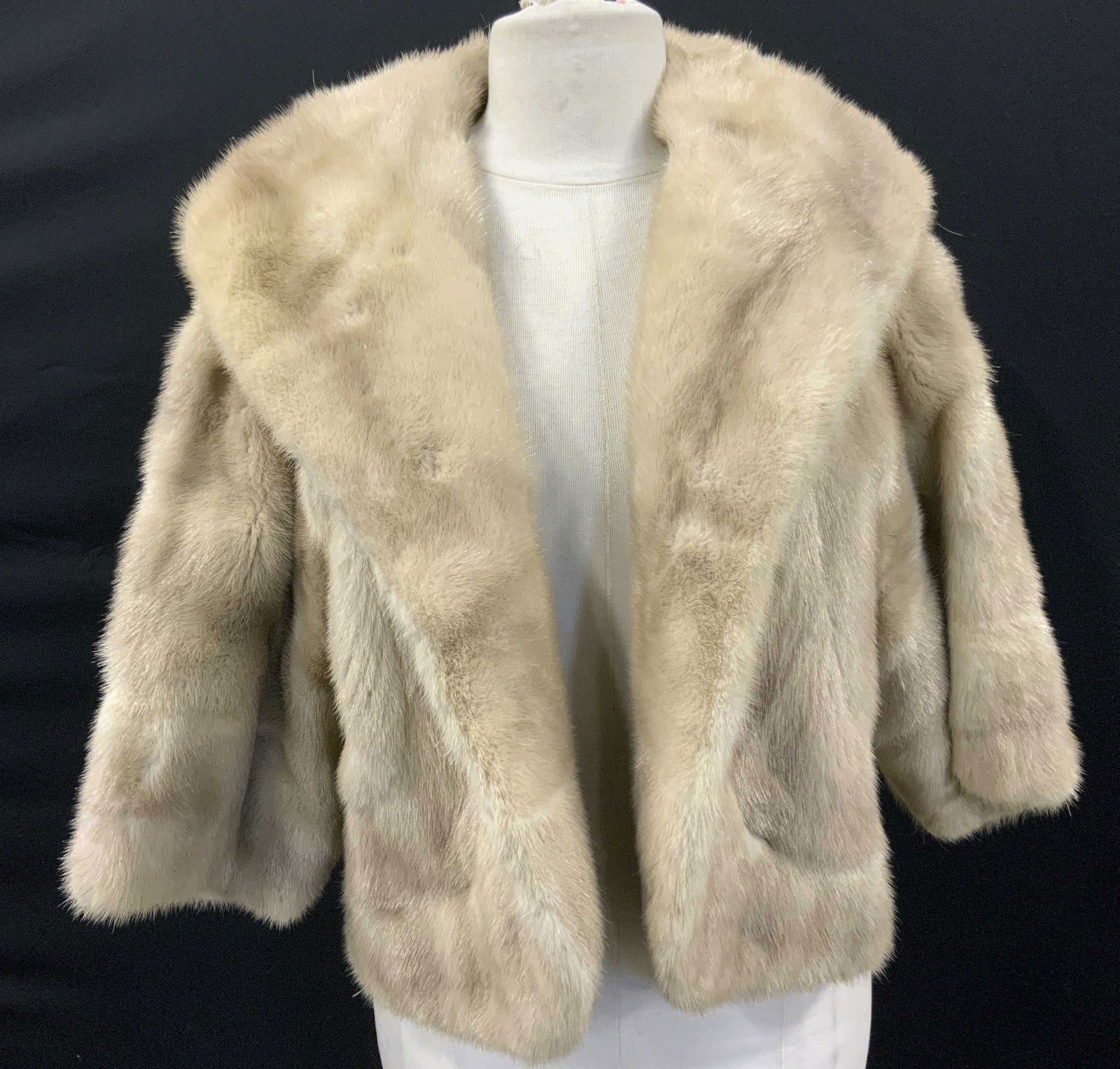 Vintage Cream Mink Fur Cropped Coat Auction