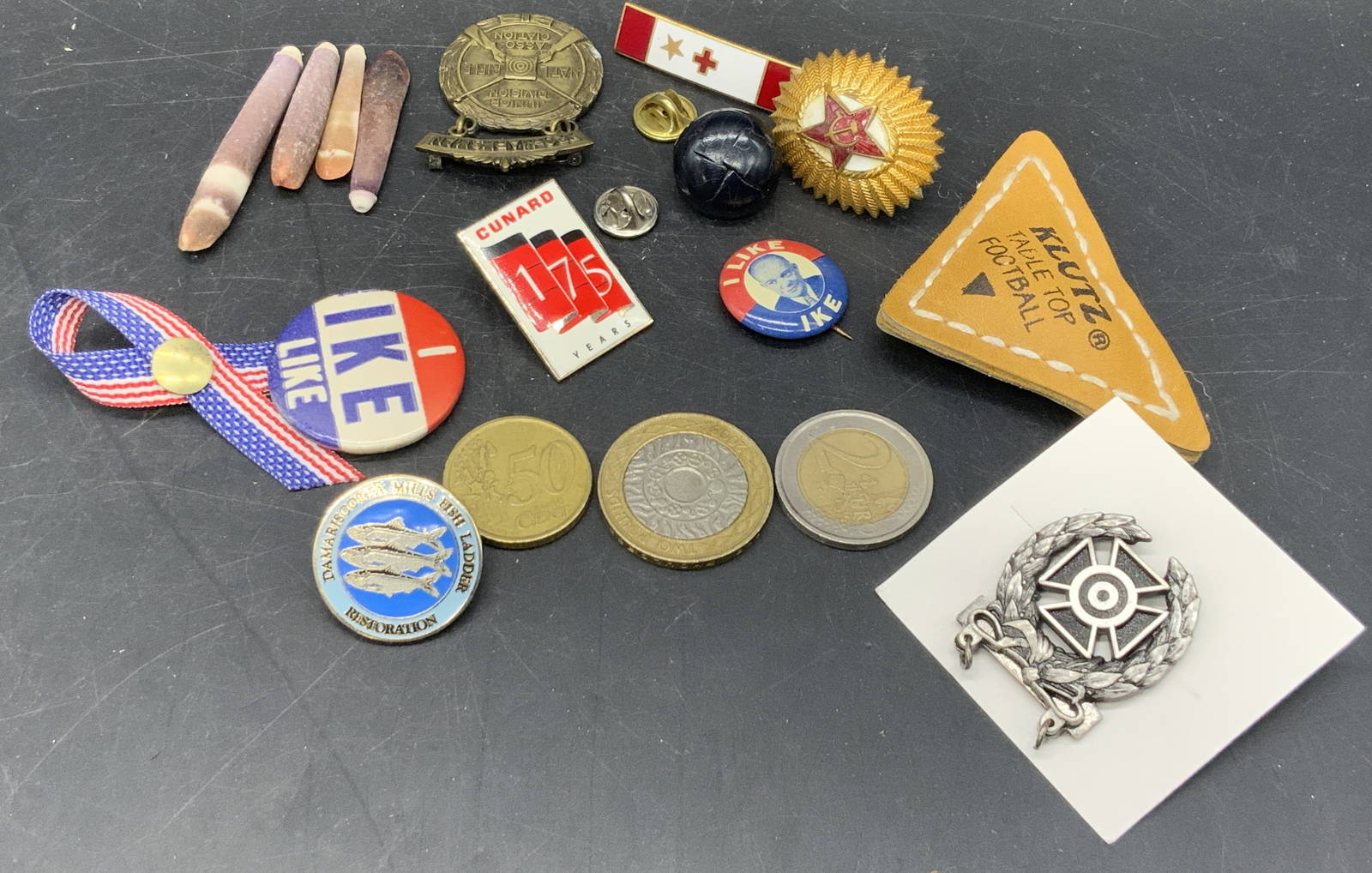 Lot 18 Buttons, Coins, Pins, Accessories & More Auction