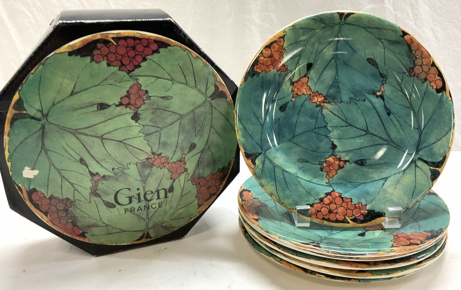 Vntg Gien France Vigne Porcelain Leaf Plates 6 Box Auction