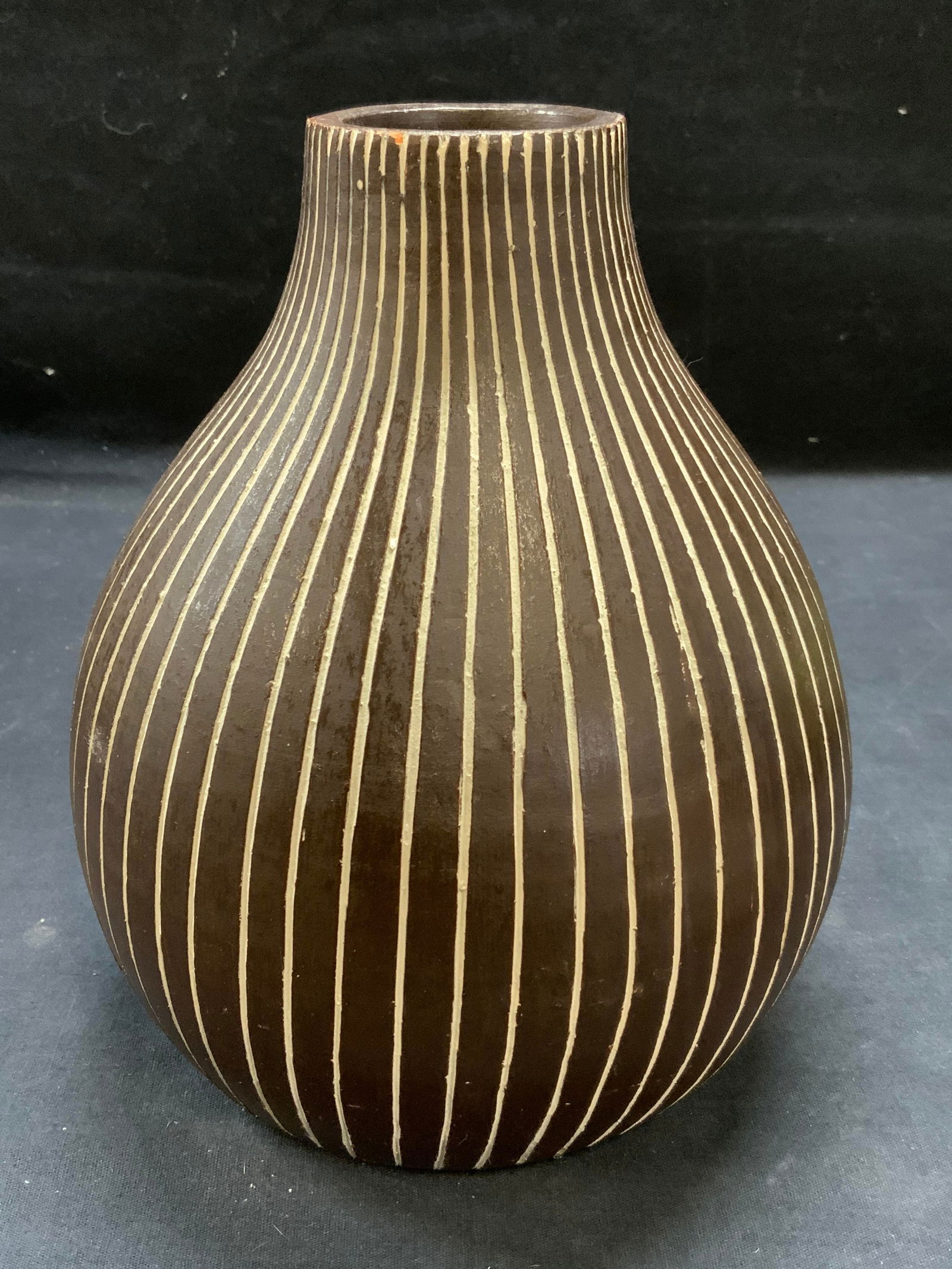 Vintage Sim Brown Stripe Art Pottery Vase Auction