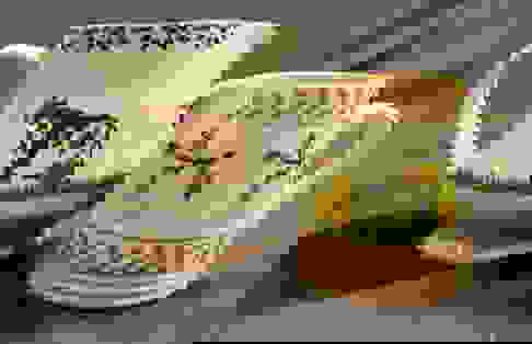 Nicholas Mosse Pottery 2 Ceramic Pitchers Ireland Auction