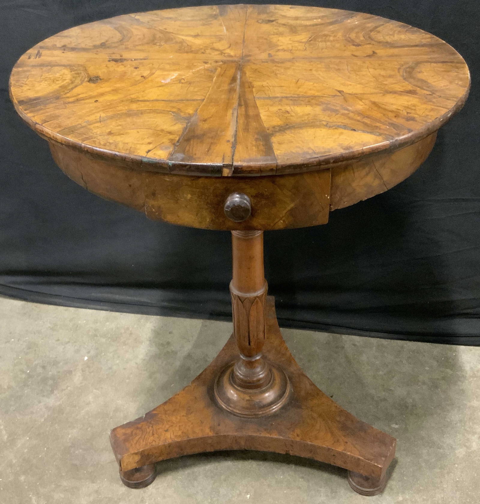 Vintage Pedestal Round Top Side Table Auction