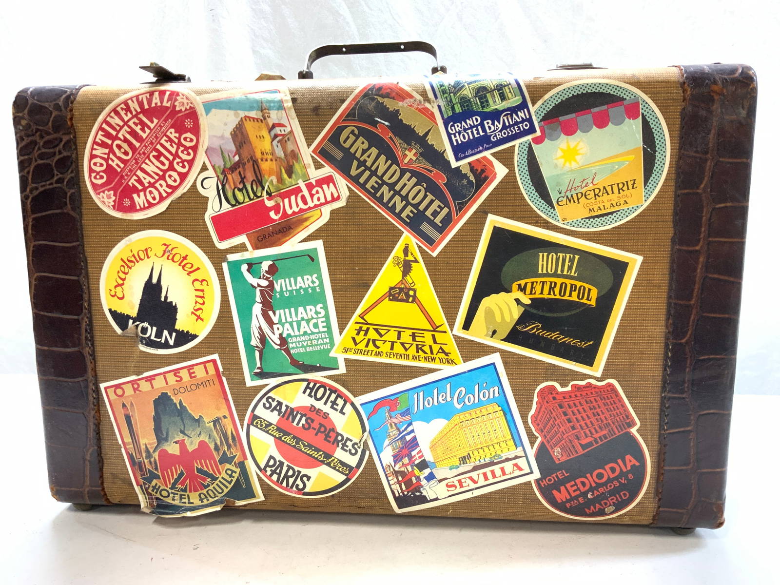 Retro Travel Luggage W Around The World Stickers Auction
