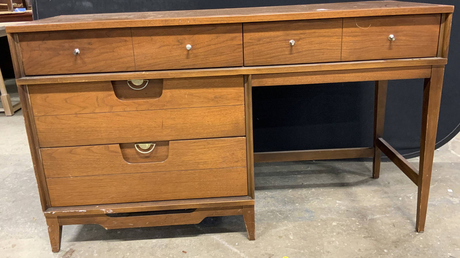 Basic Witz Vtg Mid Century Modern Dresser Desk Auction