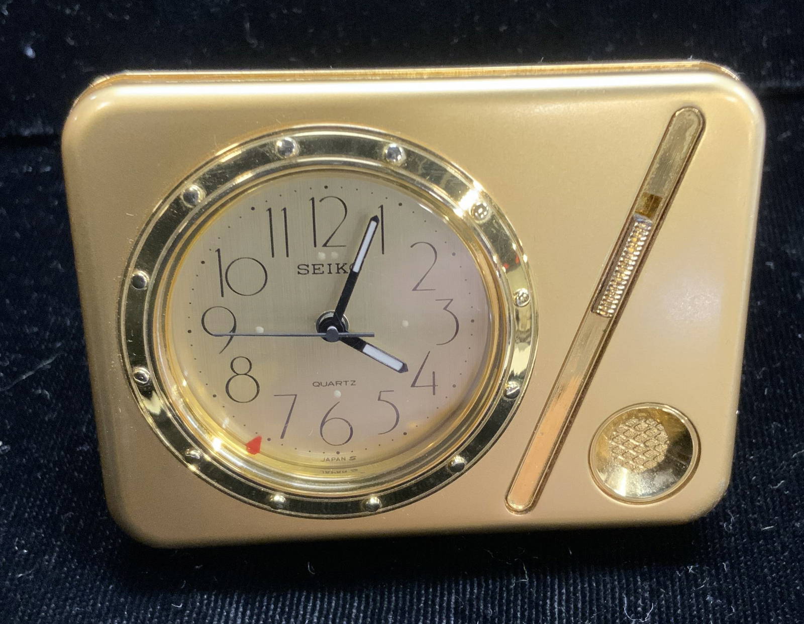 Seiko Compact Quartz Travel Alarm Clock Auction