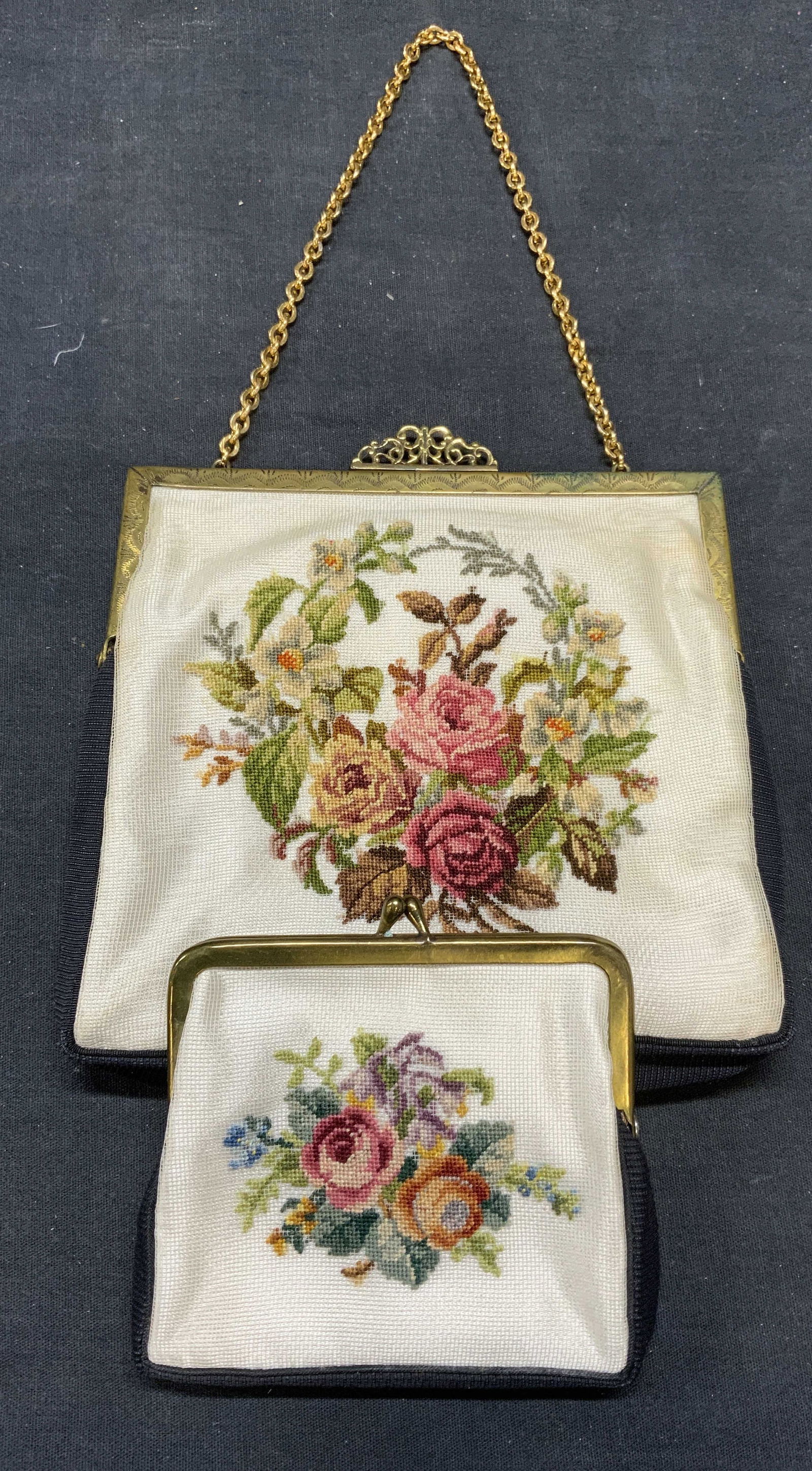 Vintage Needlepoint Handbag & Coin Purse Auction