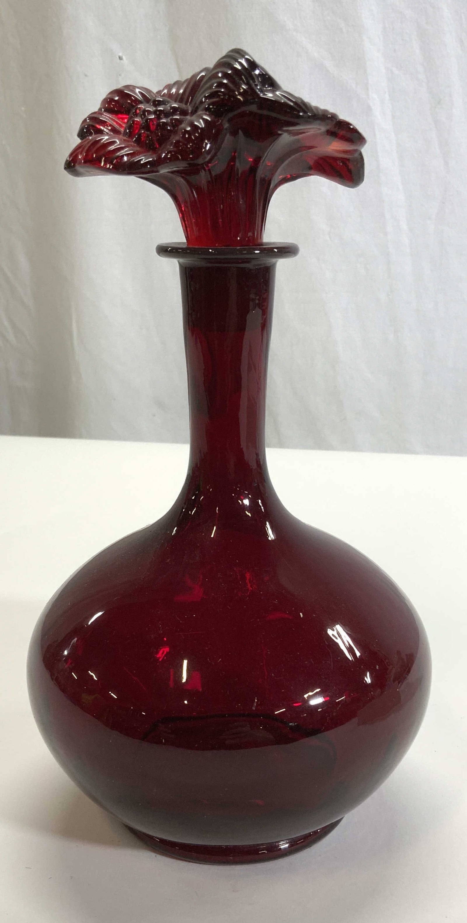 Ruby Red Glass Decanter With Flower Stopper, 2 Auction