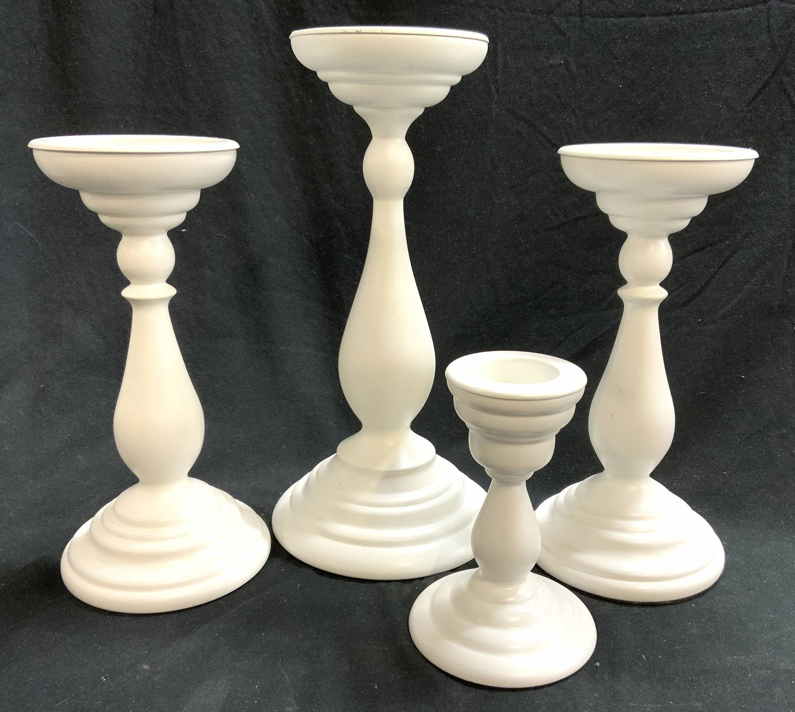 Ikea Set 4 White Wooden Pillar Candlesticks Auction