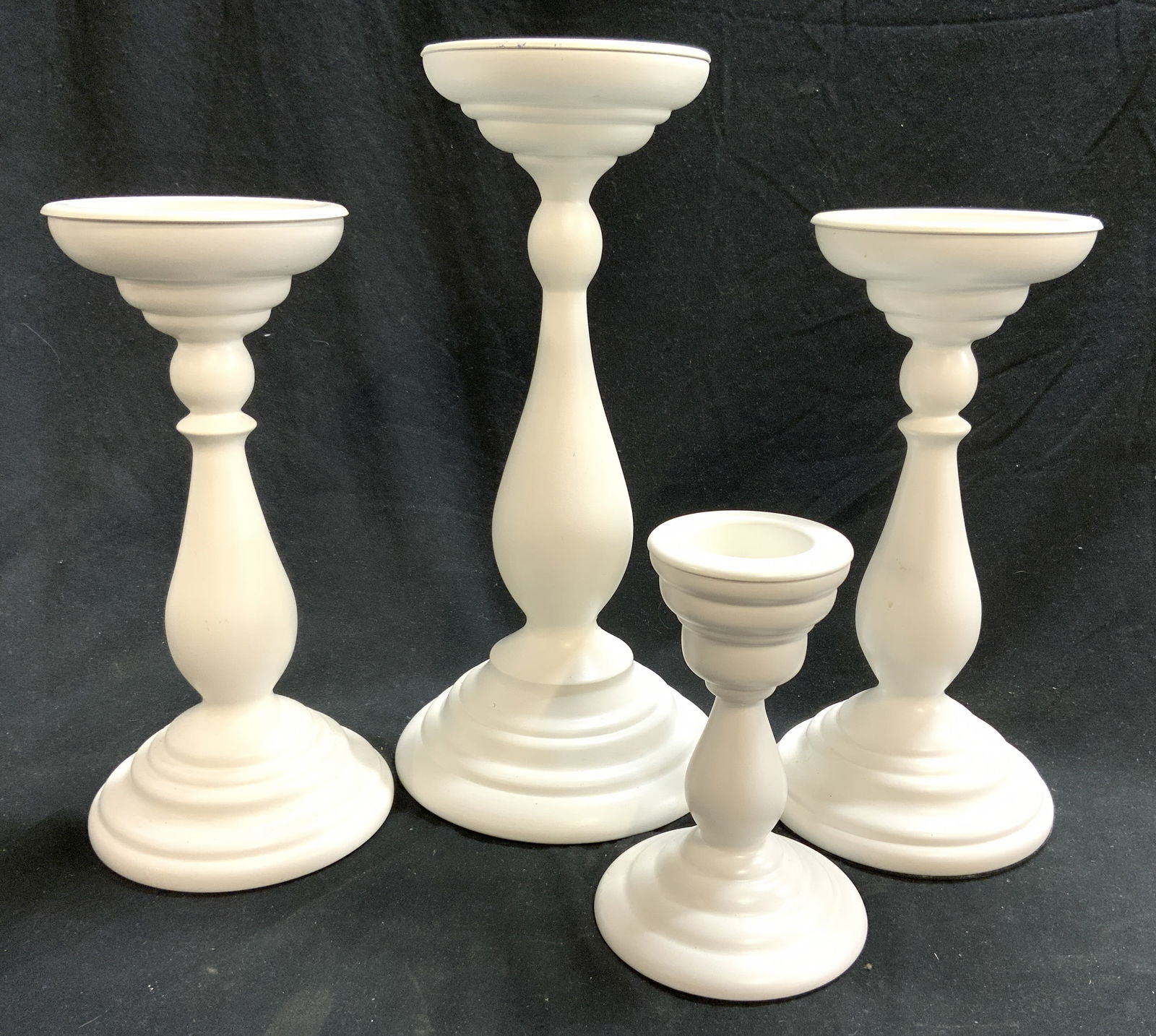 Ikea Set 4 White Wooden Pillar Candlesticks Auction