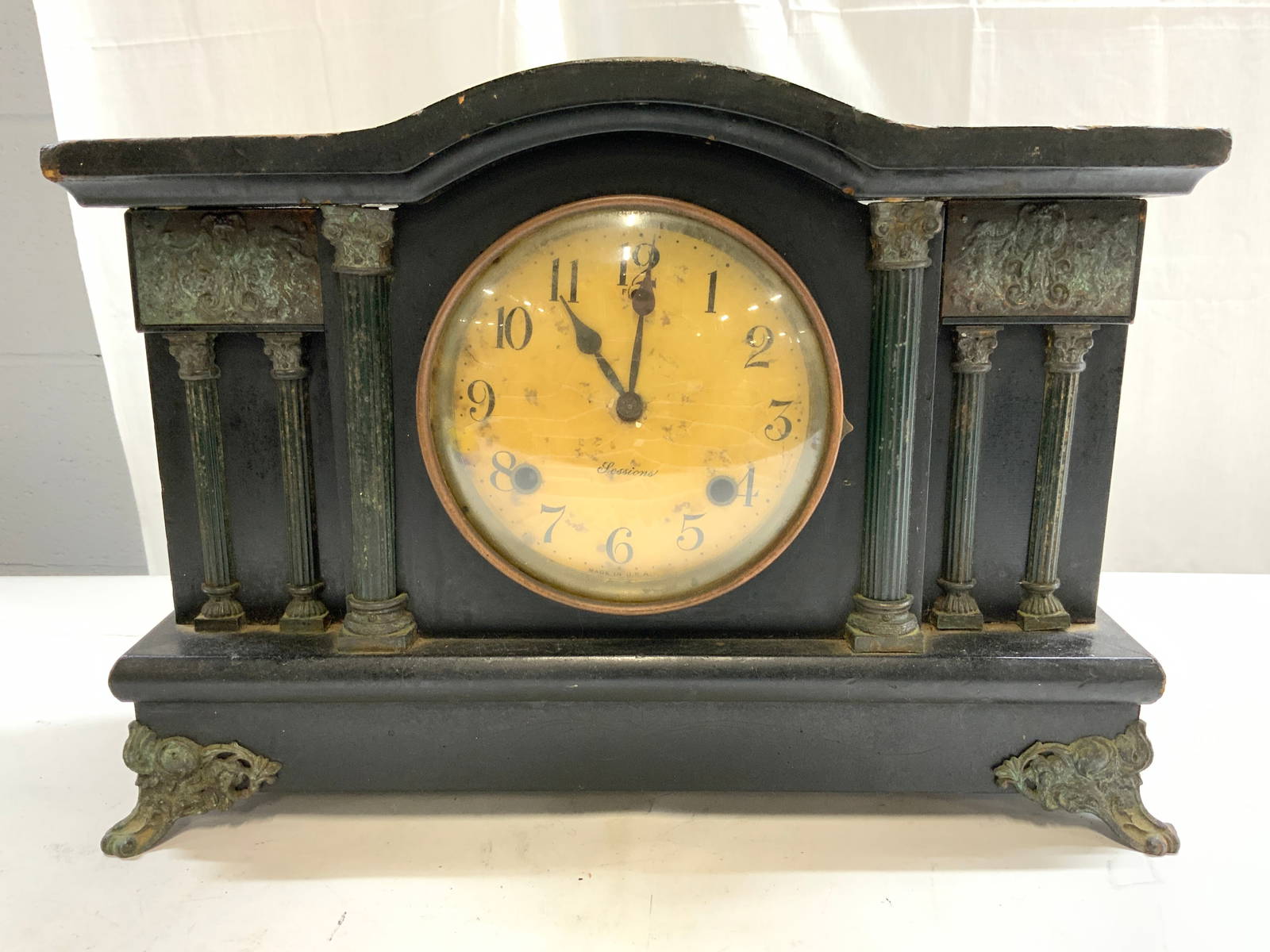 Sessions Antique Wooden Mantle Clock W Feet Usa Auction